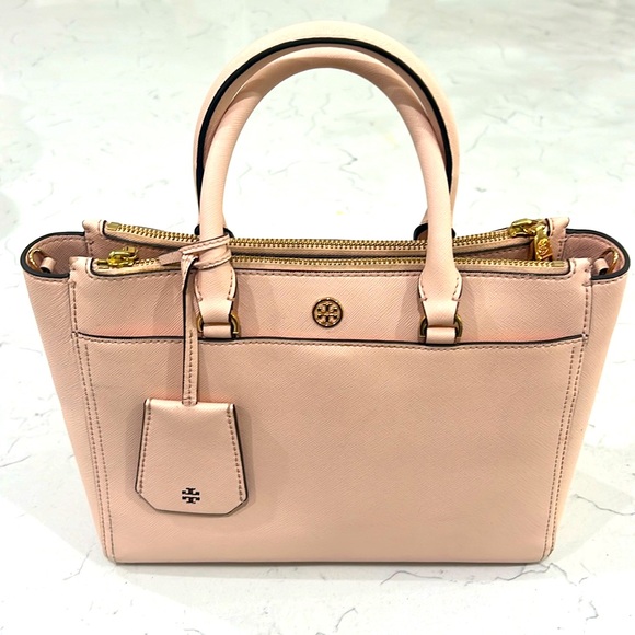 Tory Burch | Bags | Tory Burch Small Robinson Light Pink Purse | Poshmark